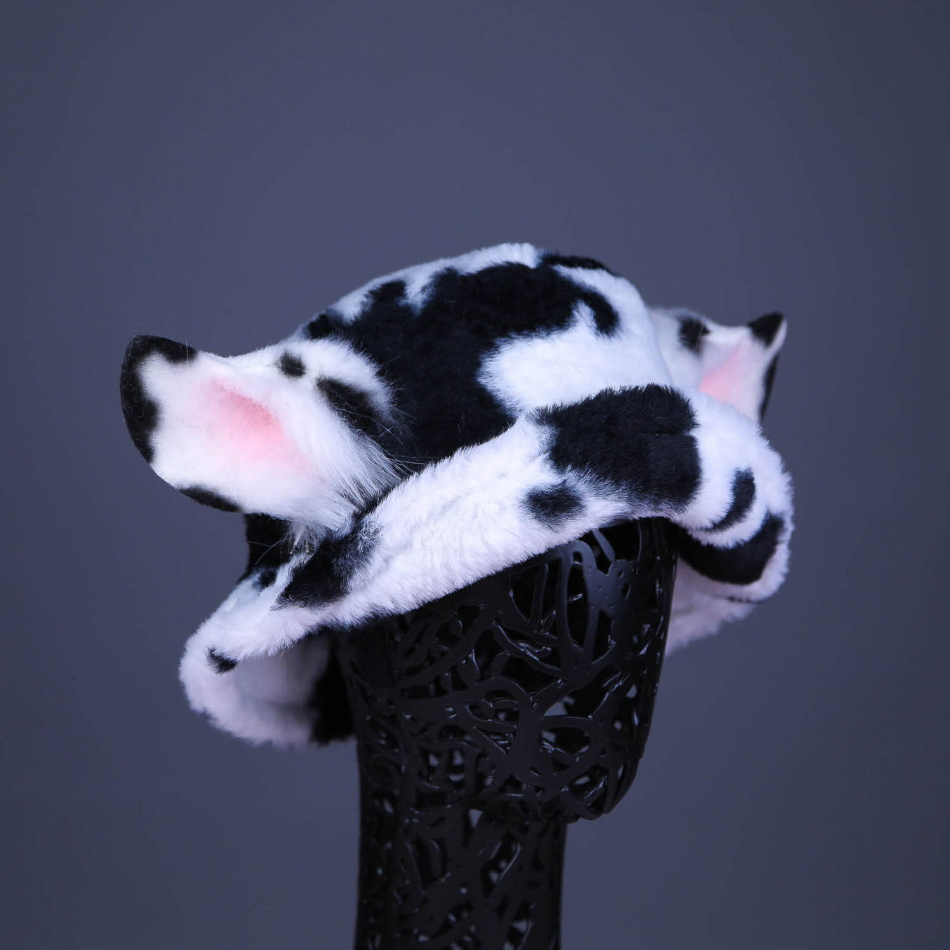 Fluffy Cow Hat – neko.to.mori